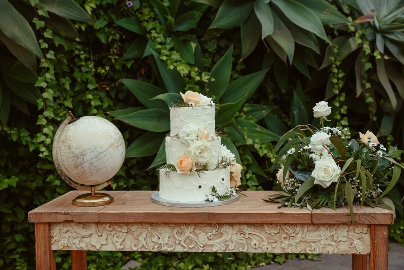 Idei creative de decor pentru o nuntă cu tematică de călătorie - Indigo